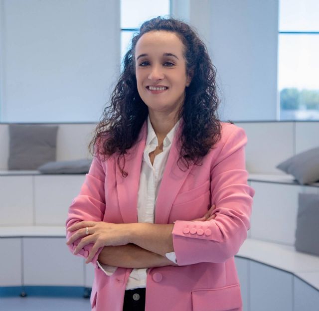 María Cuartero, codirectora de UCAM-SENS, premiada por la Sociedad ...