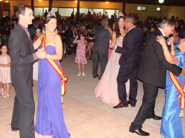 Jasmin Robles y Mari Ángeles Teruel, proclamadas reinas de las fiestas ...