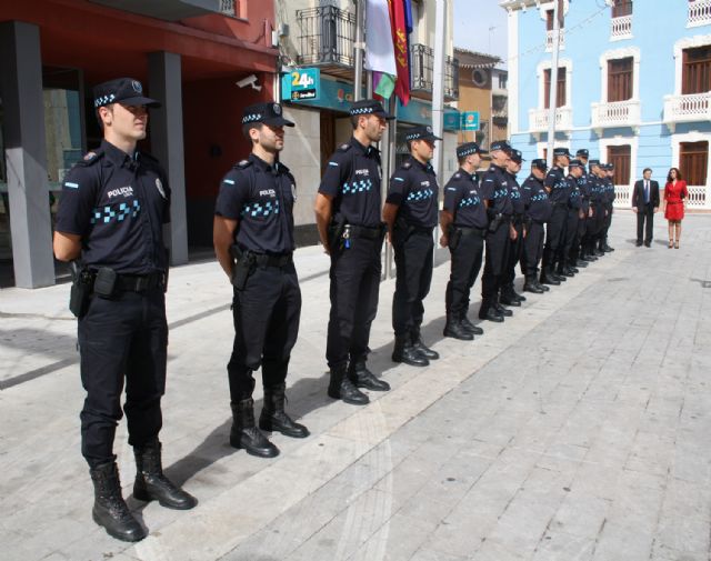 La Policía Local estrena uniforme en el día de su patrón - Bullas ...