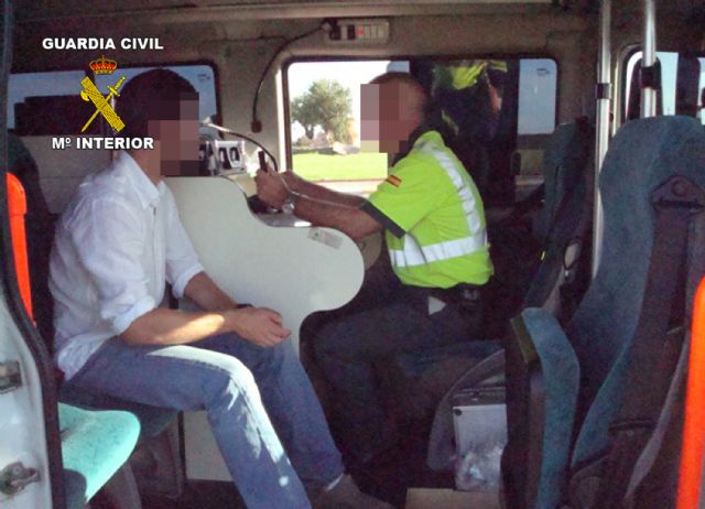 La Guardia Civil realizó un amplio dispositivo de control en la Región de Murcia y sus ...