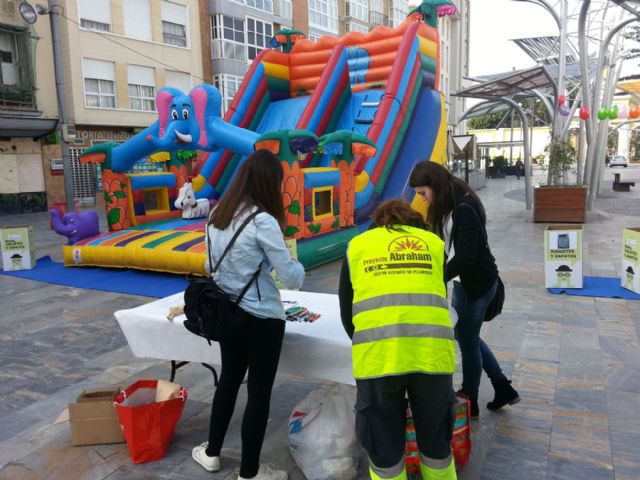 El comercio solidario triunfa en Cartagena - Cartagena - murcia.com