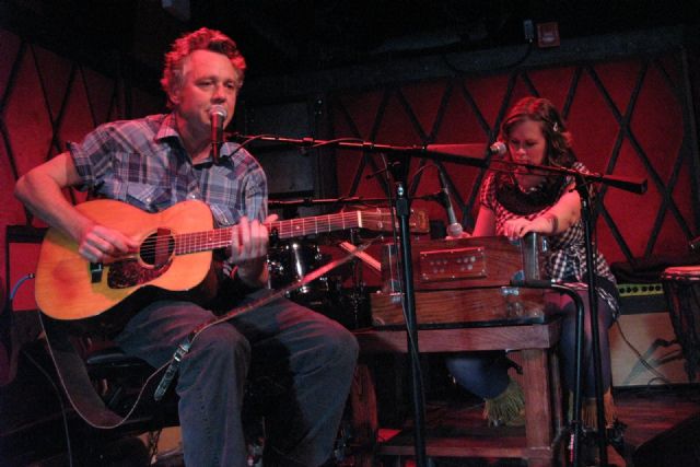 Mark Olson (ex-Jayhawks) & INGUNN RINGVOLD en Sala Musik - murcia.com